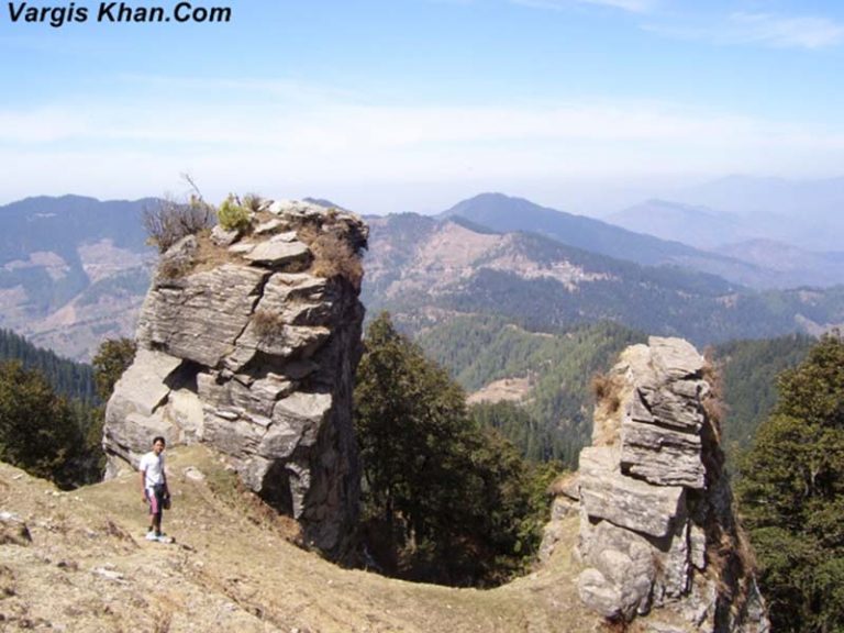 Narkanda to Hatu Peak - The Road so Scenic - Vargis Khan