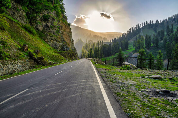 Delhi to Srinagar Road Trip - How to Plan - Vargis Khan
