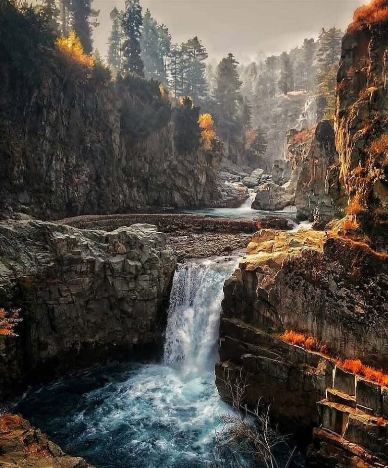 Aharbal Waterfall - A Complete Travel Guide - Vargis Khan