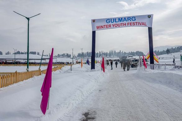 Gulmarg in January - The Wondrous White - Vargis Khan