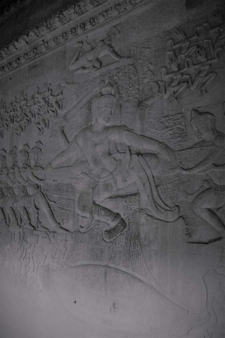 Angkor Wat - The Beautiful City of Temples - Vargis Khan