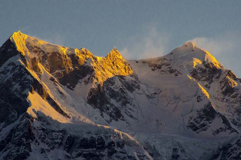 Munsiyari Travel Guide - How to Plan your Trip and Explore - Vargis Khan