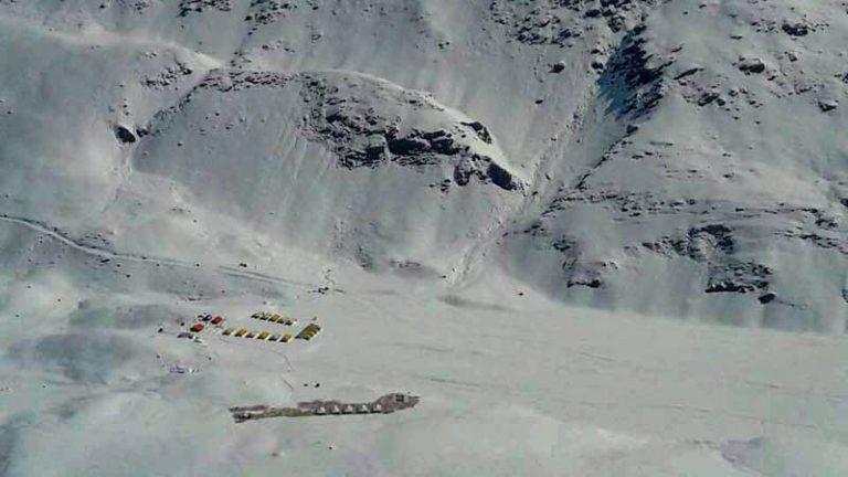 Chandratal in October - The White Wonder - Vargis Khan