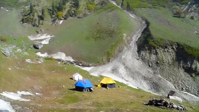 Beas Kund Trek - A COMPLETE Travel Guide and Itinerary - Vargis Khan