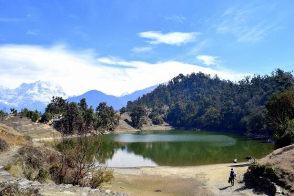 Deoria Tal Chandrashila Trek - Travel Guide, Blog & Itinerary - Vargis Khan