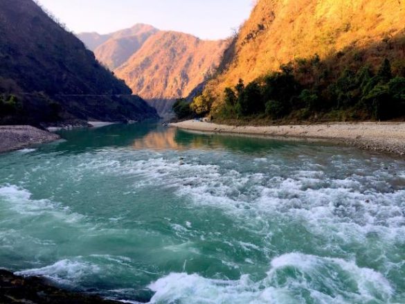 Deoria Tal Chandrashila Trek - Travel Guide, Blog & Itinerary - Vargis Khan