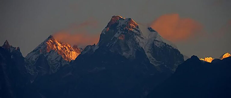 Best View of Kanchenjunga from Sikkim - Bermiok and Kaluk - Vargis Khan