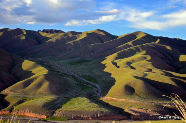 Song Köl Lake - Road Trip to Song-Kul Lake - Vargis Khan