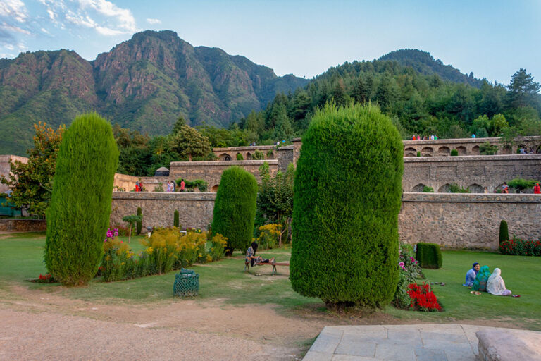 Pari Mahal Srinagar - Timings, How to Reach, Best Time